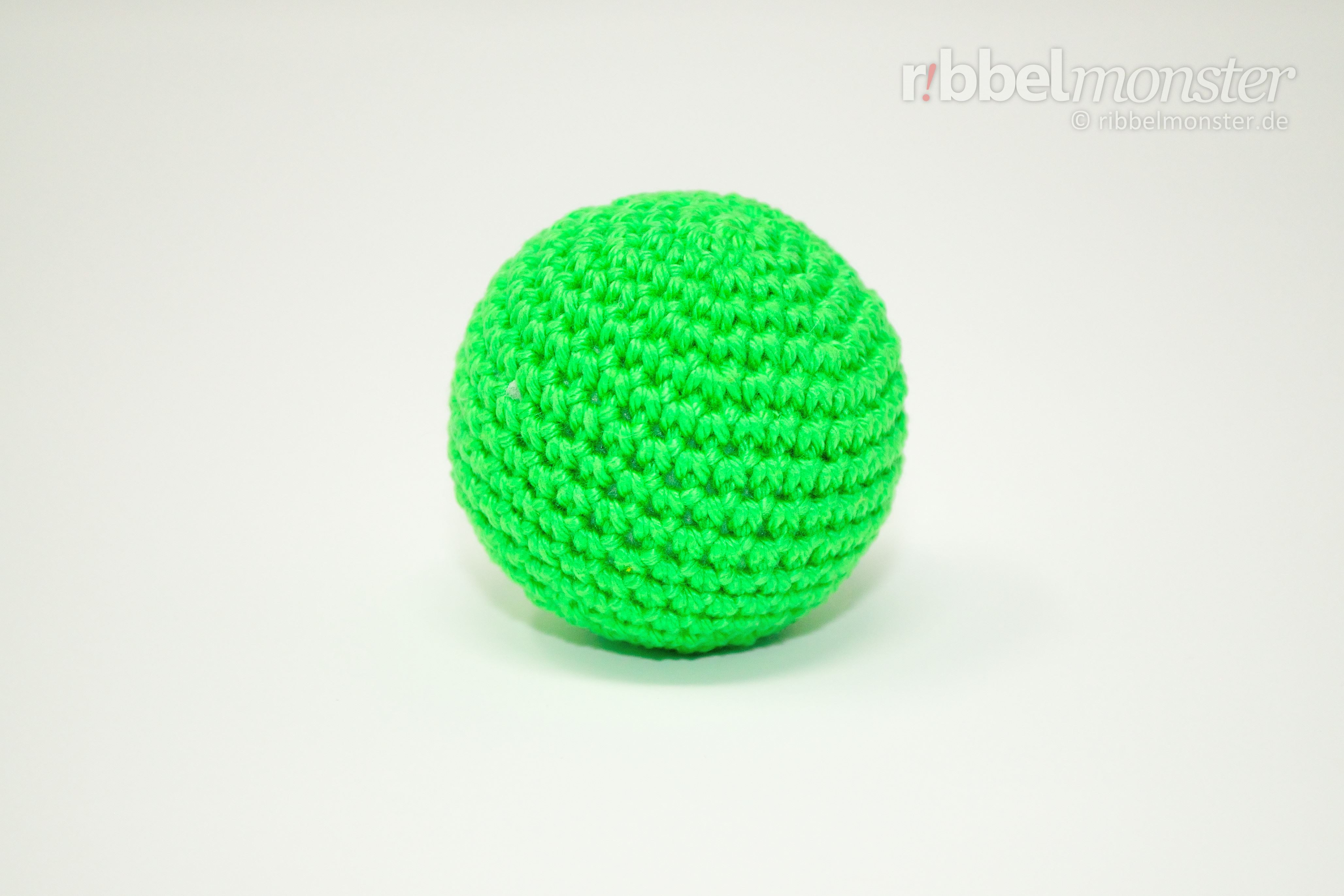 Amigurumi – Crochet Simple Small Ball - premium & free patterns ...