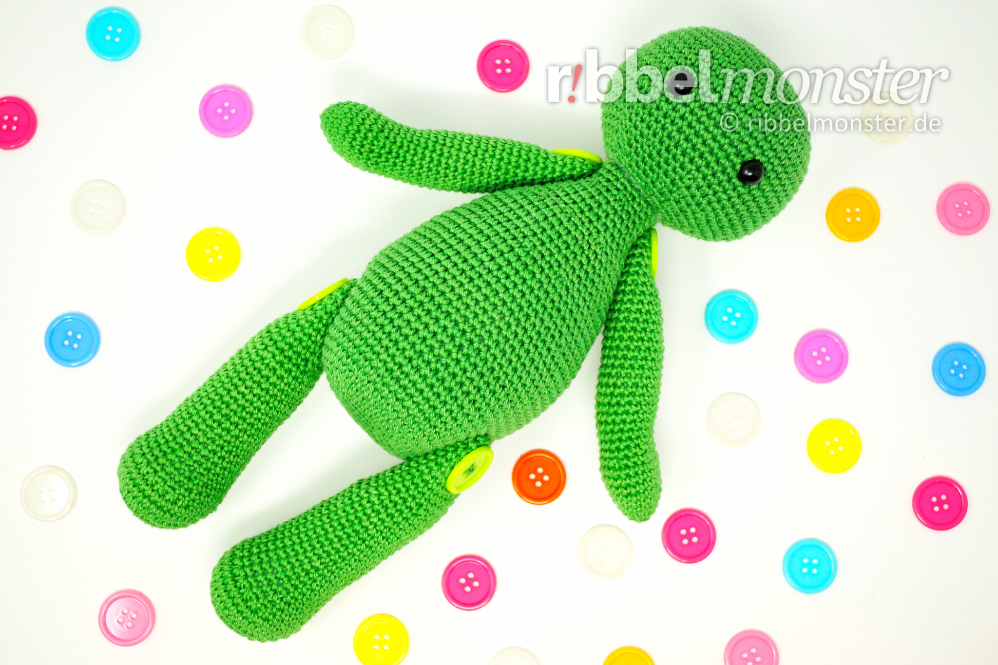 Amigurumi – Movable Figures with Button Joints