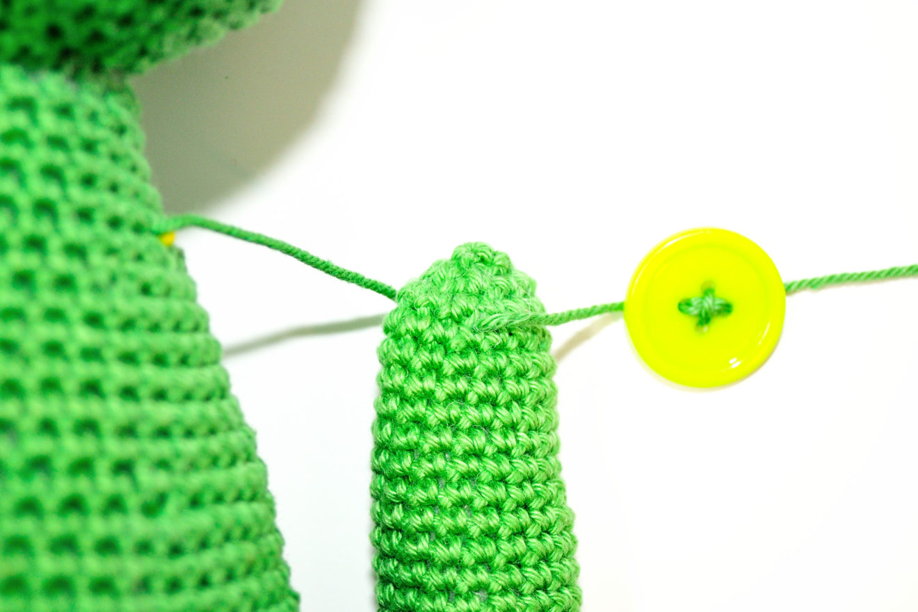 Amigurumi – Movable Figures with Button Joints